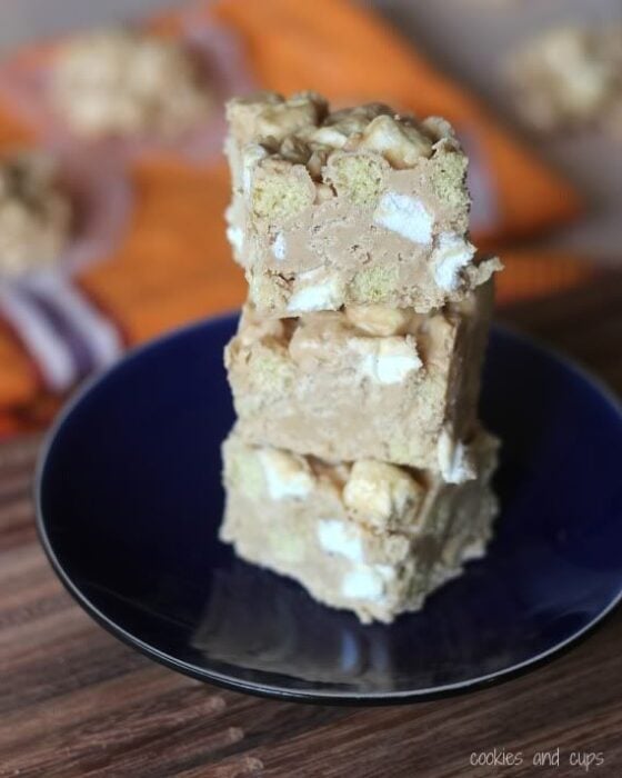 Peanut Butter Cap'n Crunch Clusters | Easy After School Snack Idea