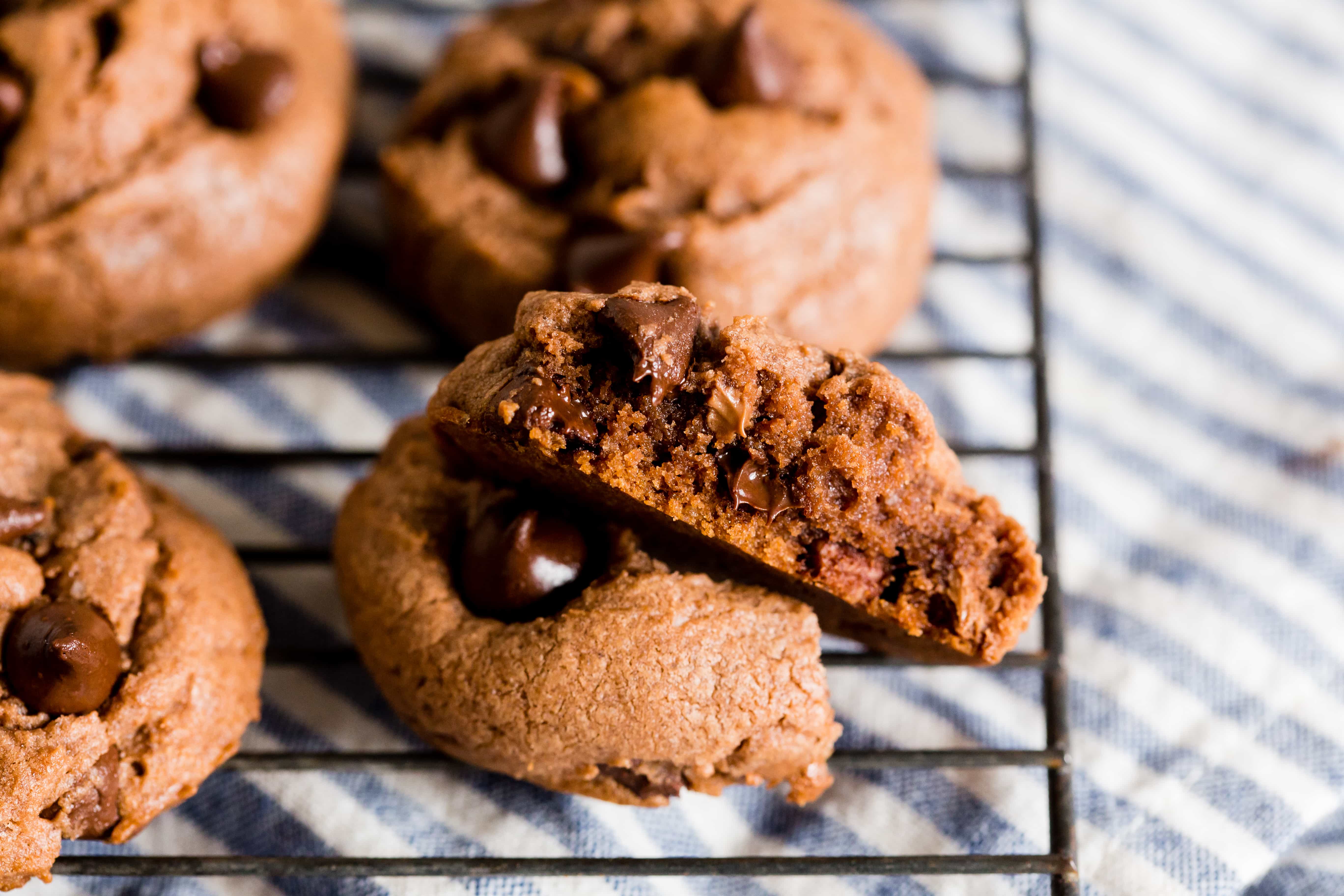 Soft Double Chocolate Pudding Cookies - Cookies and Cups