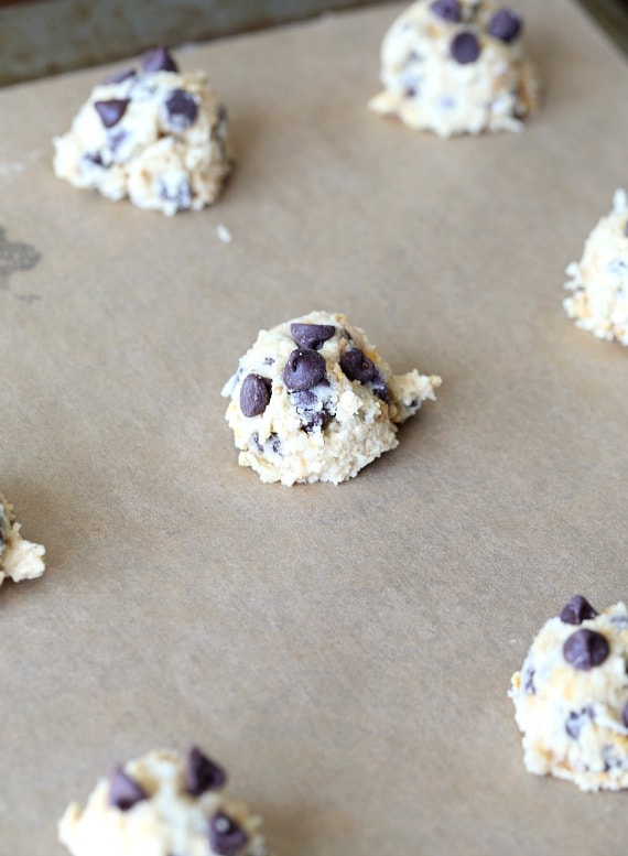 Dishpan Cookies | Easy Chocolate Chip Cookies Recipe