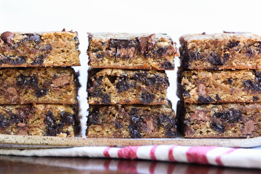 Congo Bars - The Ultimate Chocolate Chip Cookie Bar | Cookies and Cups