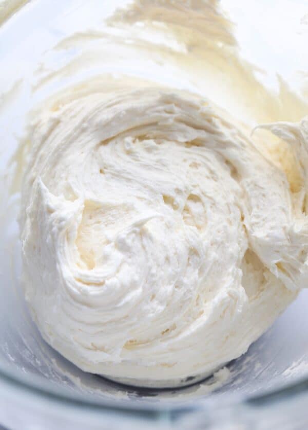 Perfect Party Frosting | Cookies and Cups