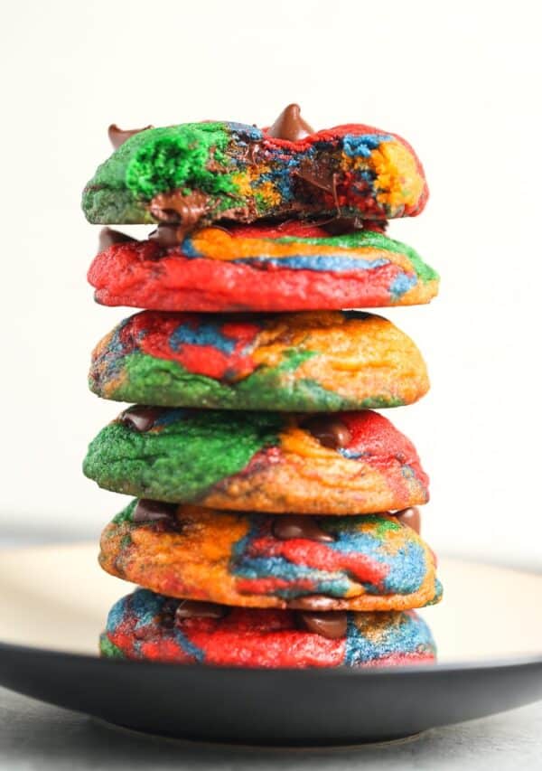 Rainbow Chocolate Chip Cookies | An Easy Rainbow Cookie Recipe
