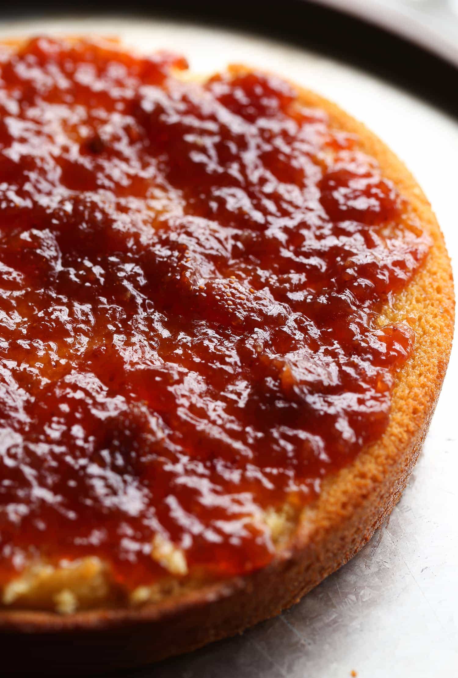 Amazing White Chocolate Cake Recipe - Cookies and Cups