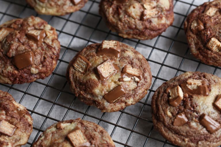 Kit Kat Cookies - Cookies and Cups