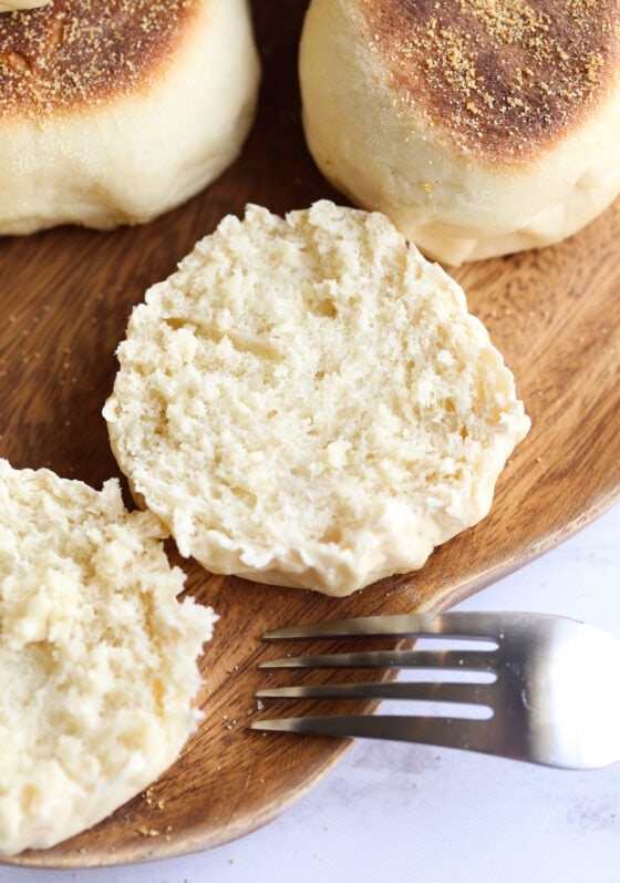 Homemade English Muffins Recipe | Cookies and Cups