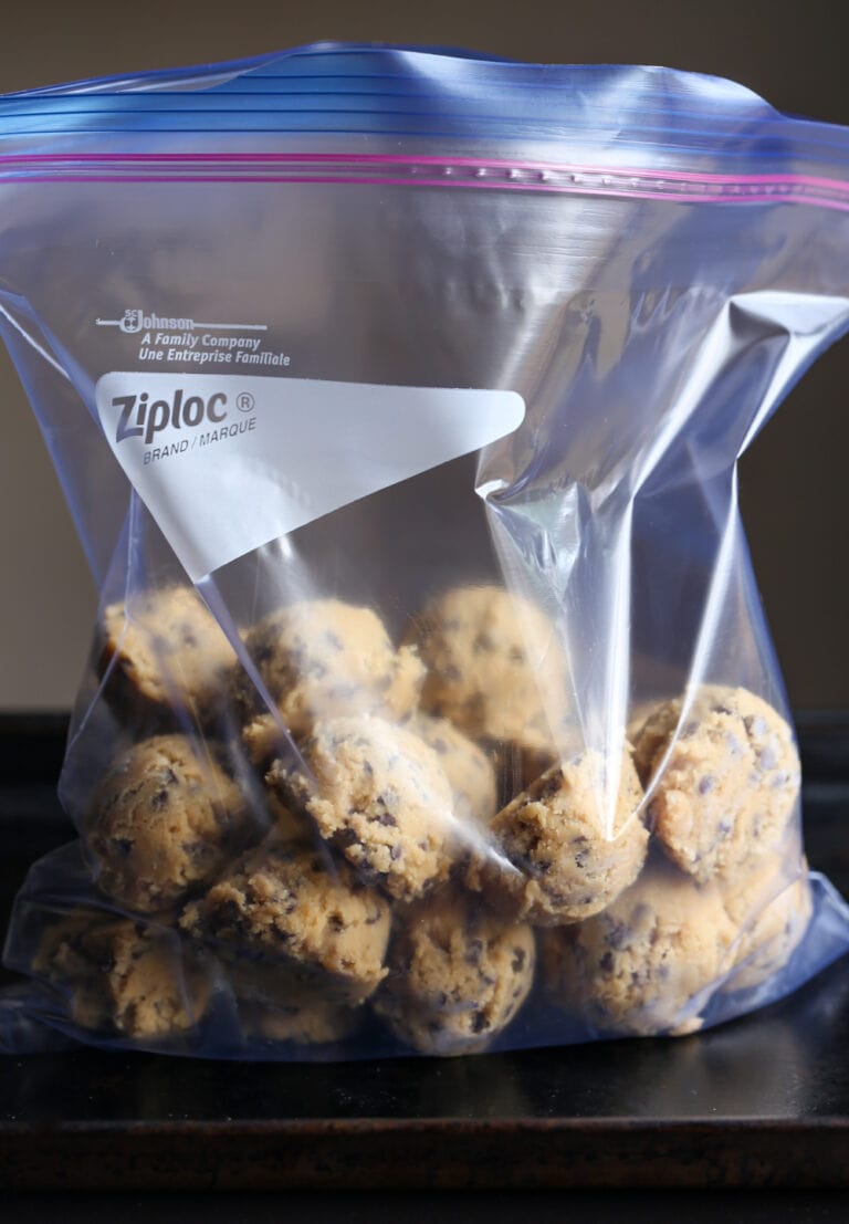How to Freeze Cookie Dough EASILY | Cookies and Cups