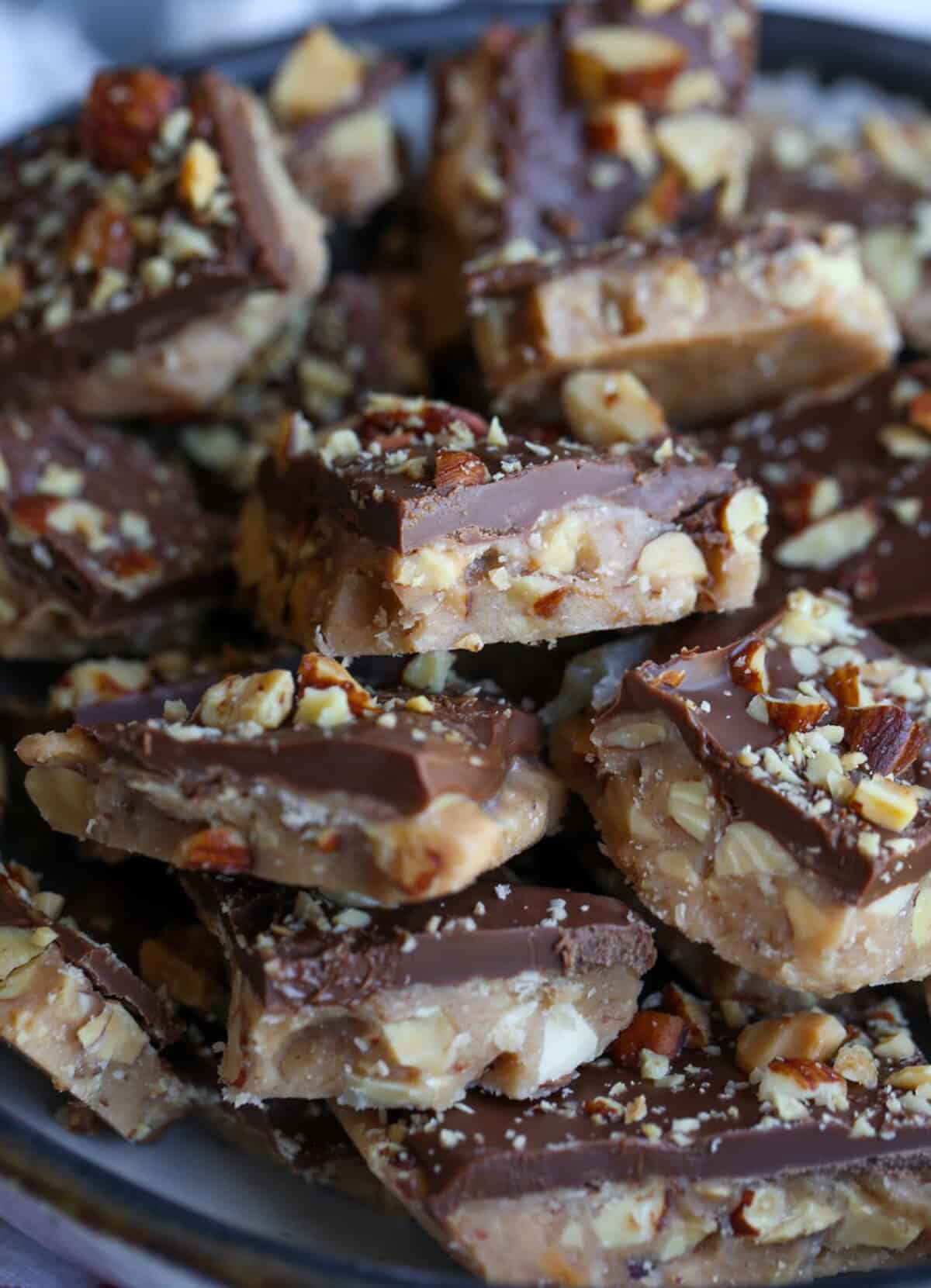 Homemade Almond Roca Recipe | Cookies and Cups