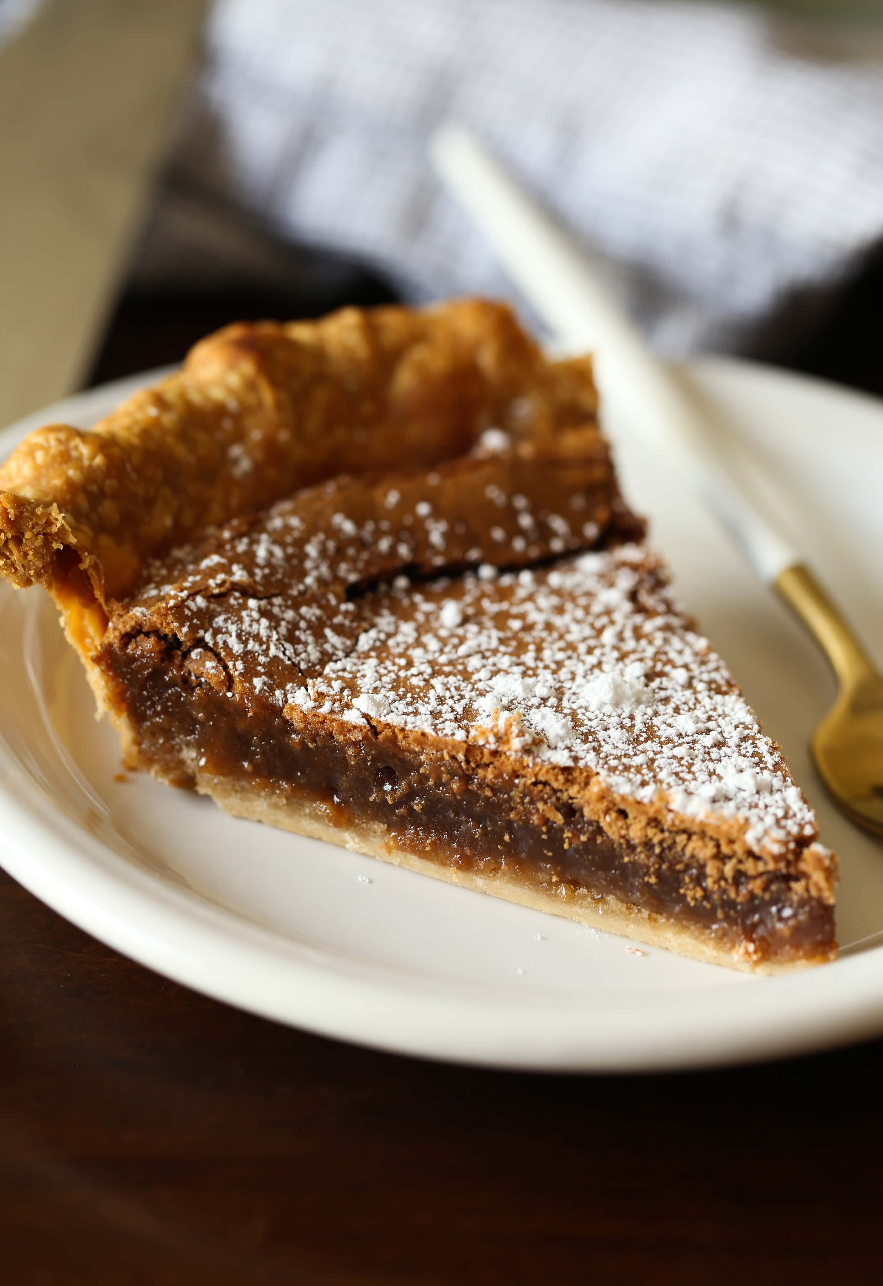 Delicious Chocolate Chess Pie - Cookies and Cups
