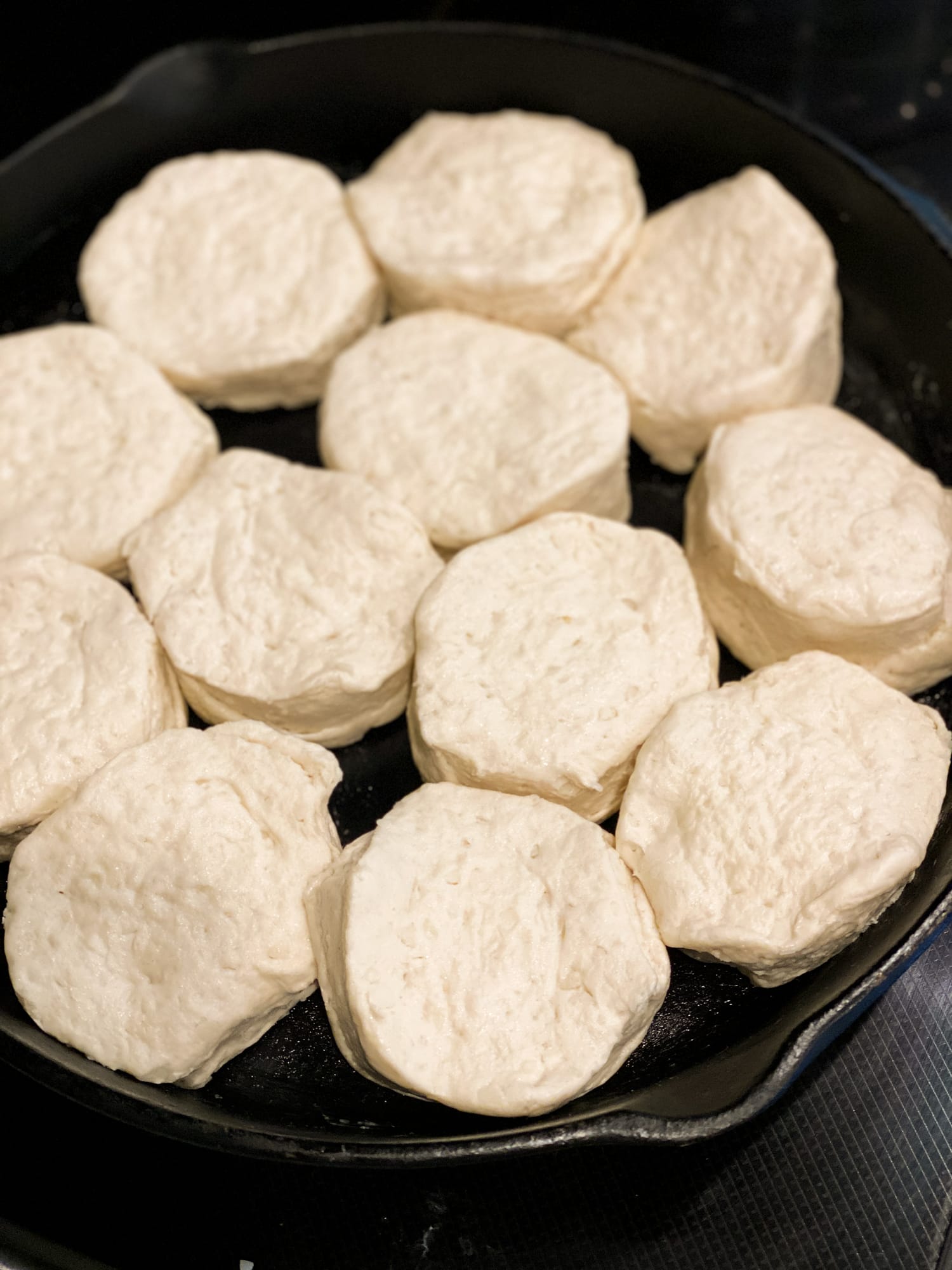 Deliciously Easy Skillet Apple Biscuits | Cookies and Cups