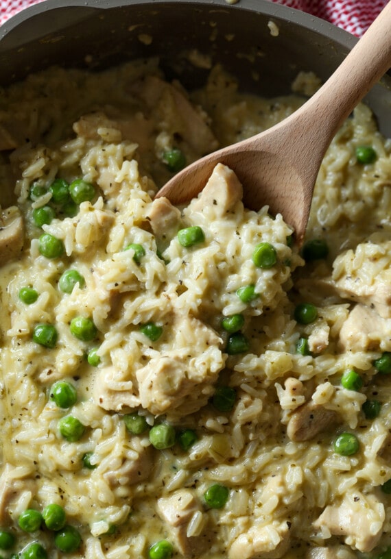 Creamy Chicken and Rice Recipe | Cookies and Cups