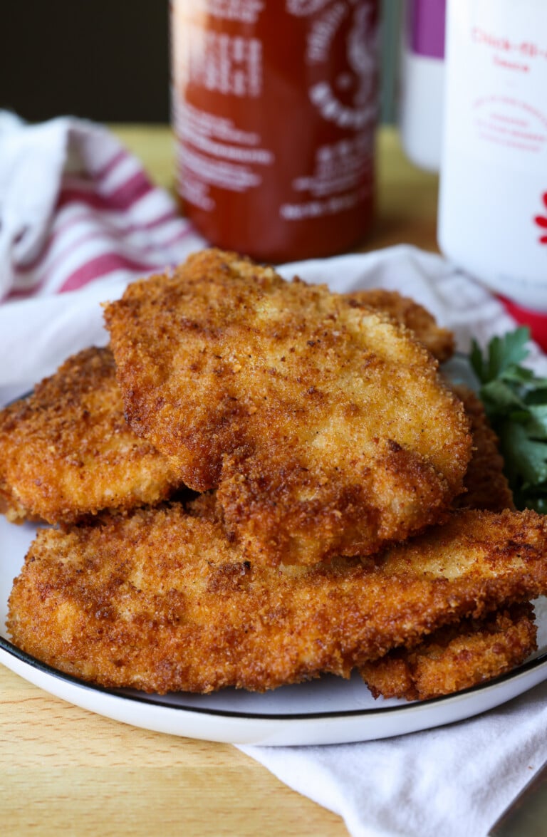 Crispy Chicken Cutlets - Cookies and Cups