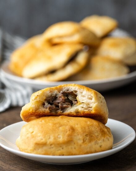 Philly Cheesesteak Stuffed Biscuits | Cookies and Cups