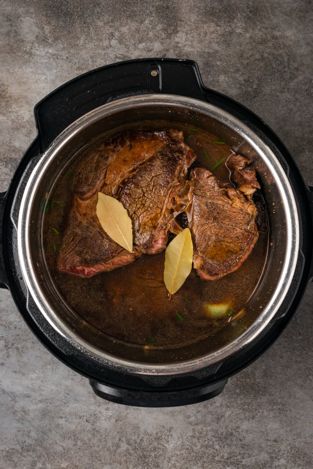 Instant Pot Chuck Roast | Cookies and Cups
