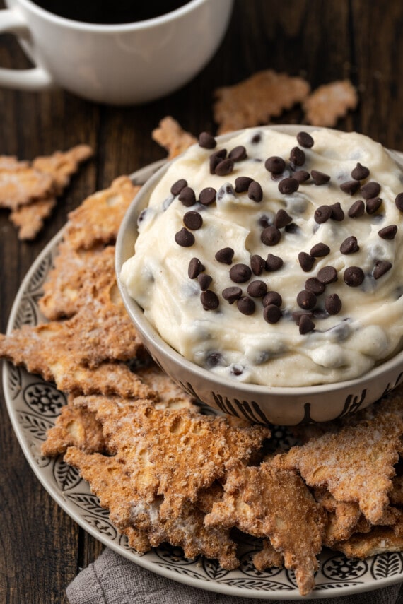 The Best Cannoli Dip | Cookies and Cups