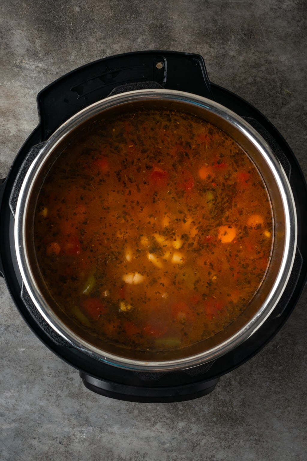 Instant Pot Vegetable Soup | Cookies and Cups