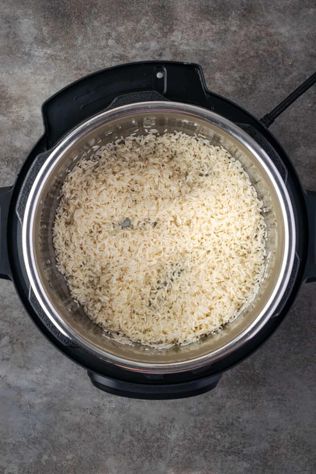 Instant Pot Mexican Rice | Cookies and Cups