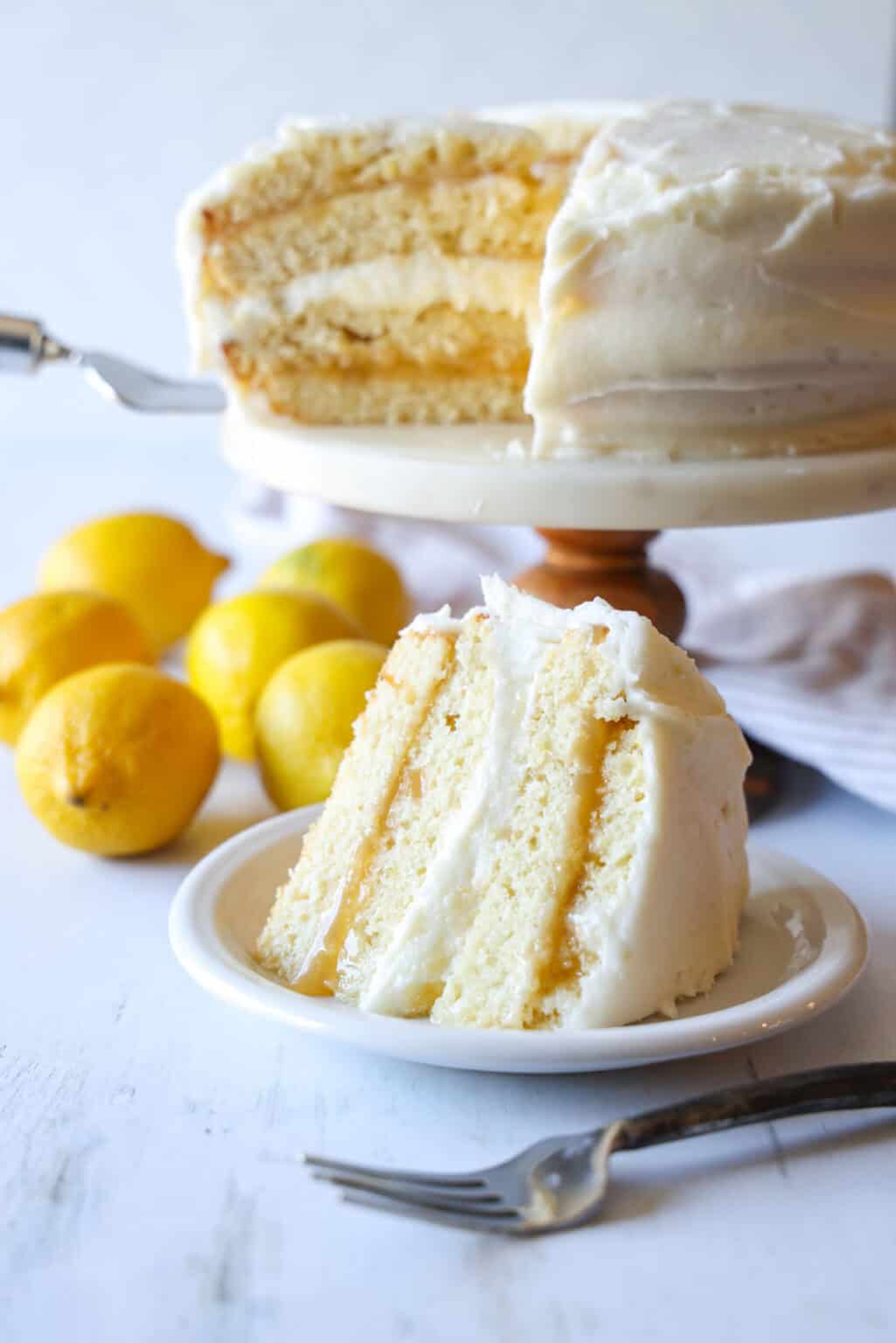 Lemon Cloud Cake with Lemon Filling and Lemon Buttercream - Cookies and ...